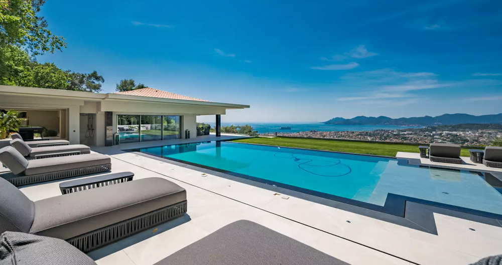 French Riviera - Can't Stop Media